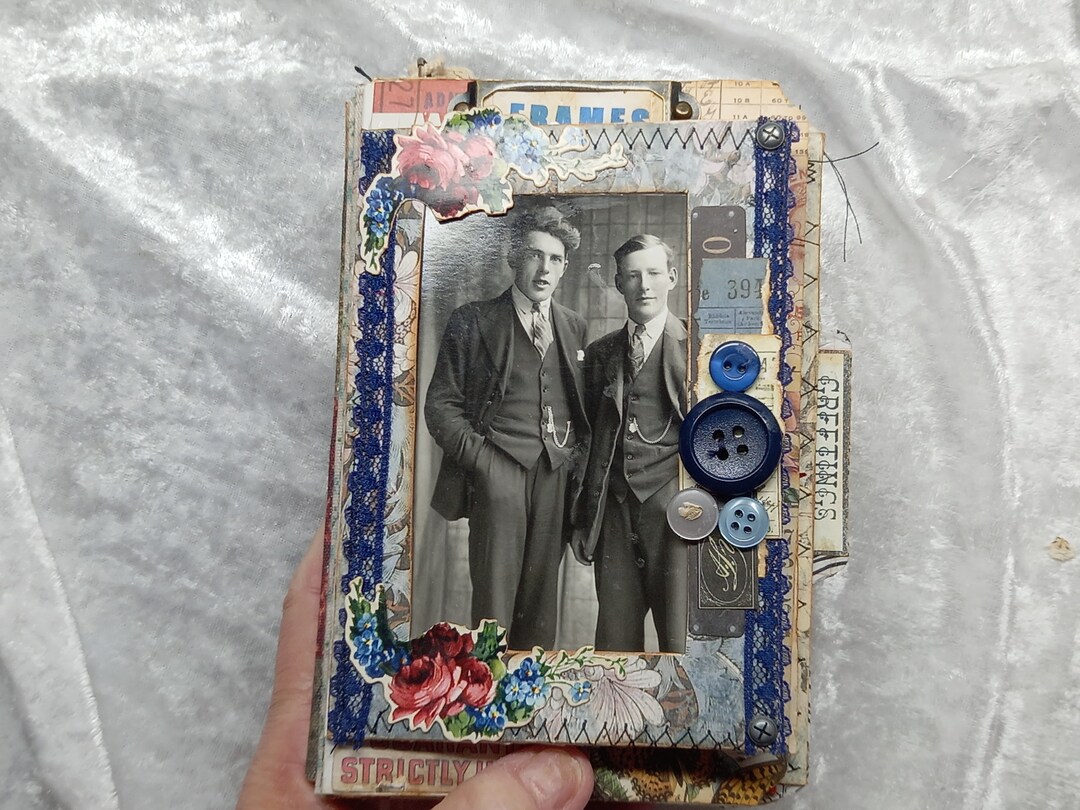 Handmade Booklet 'frames' Made From Tim Holtz Mini Folders and ...