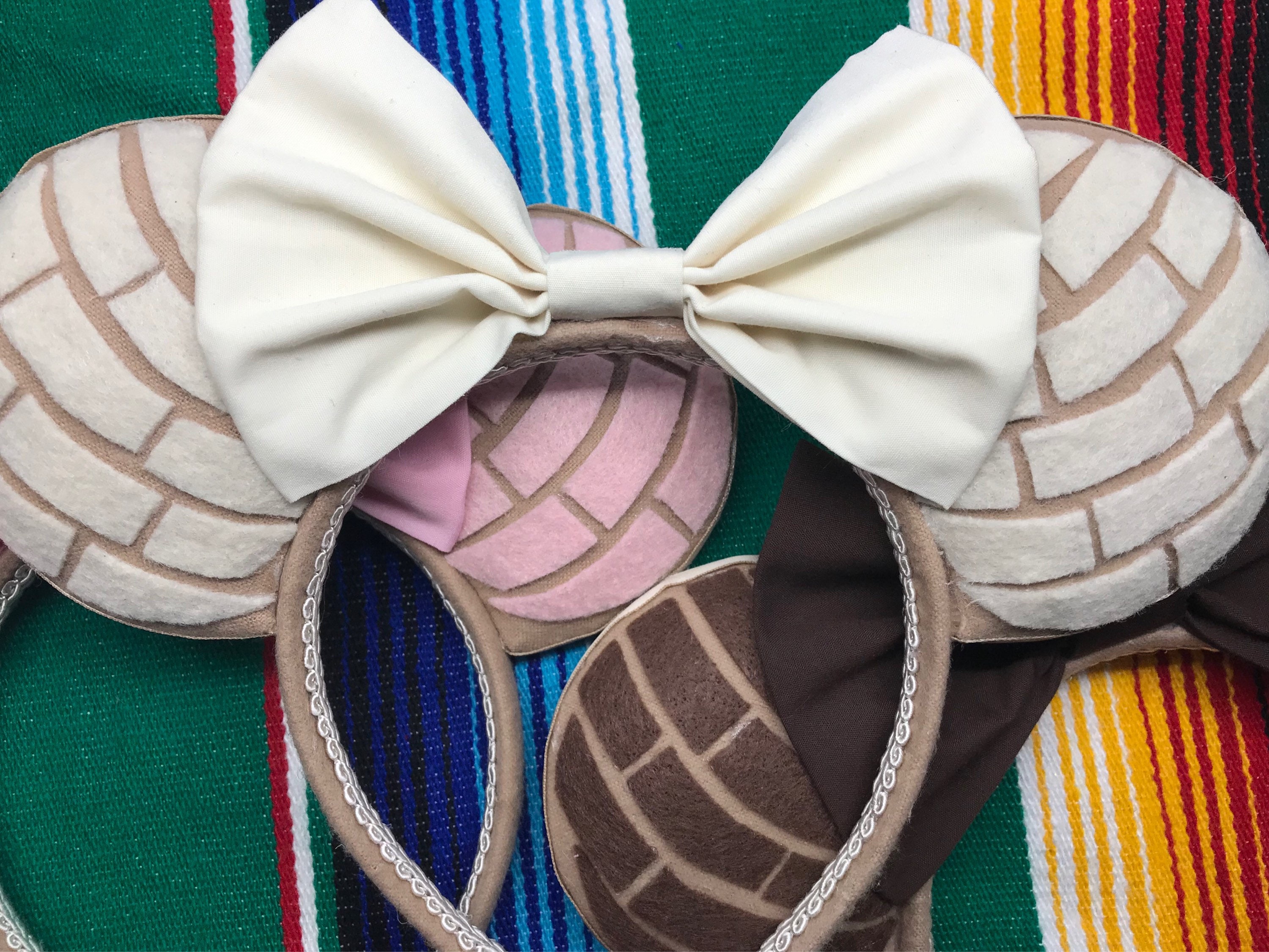 Conchas Mickey Ears | Etsy