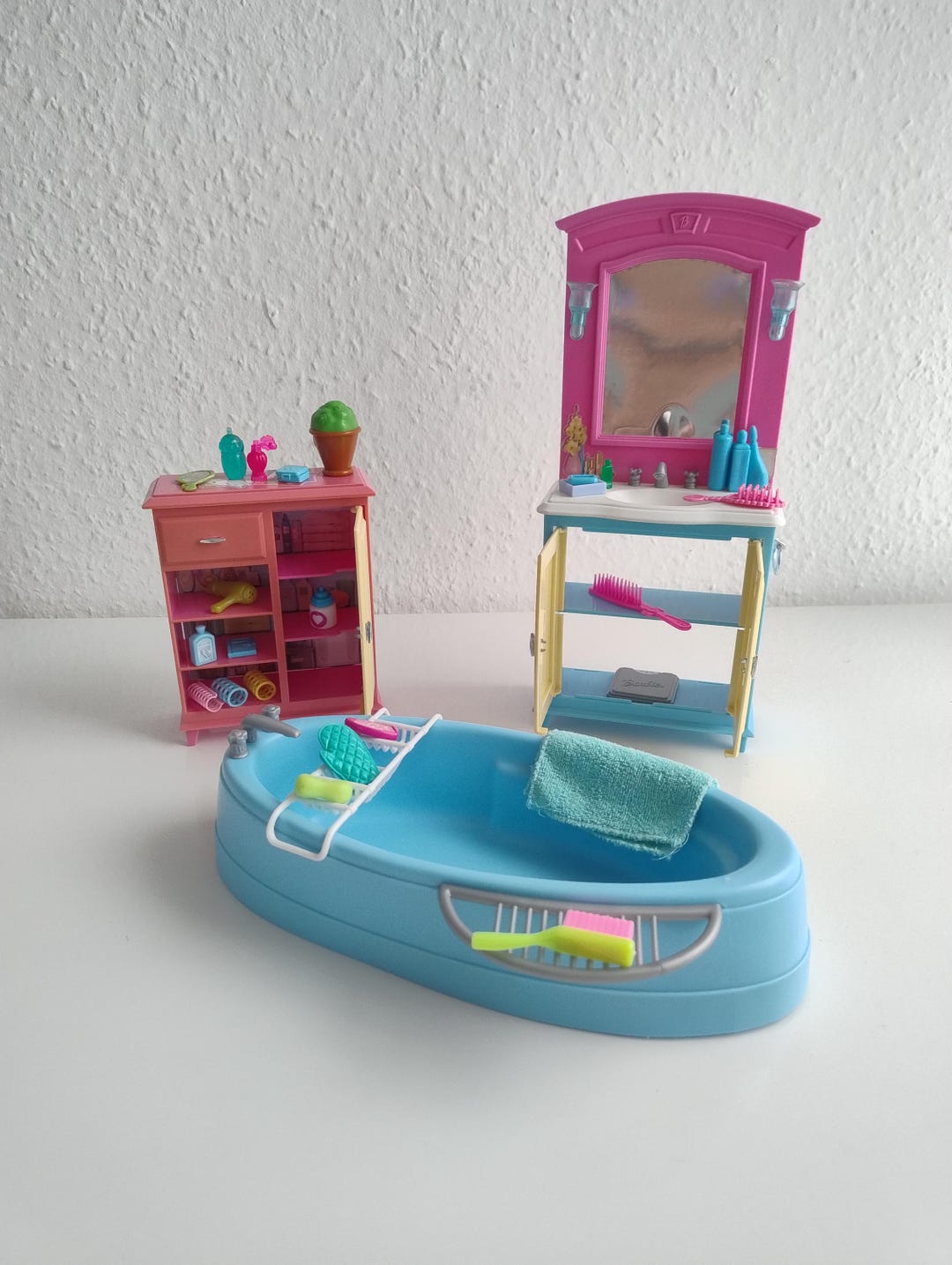 Barbie Decor Collection Bathroom Playset Bathroom Furniture Playset ...