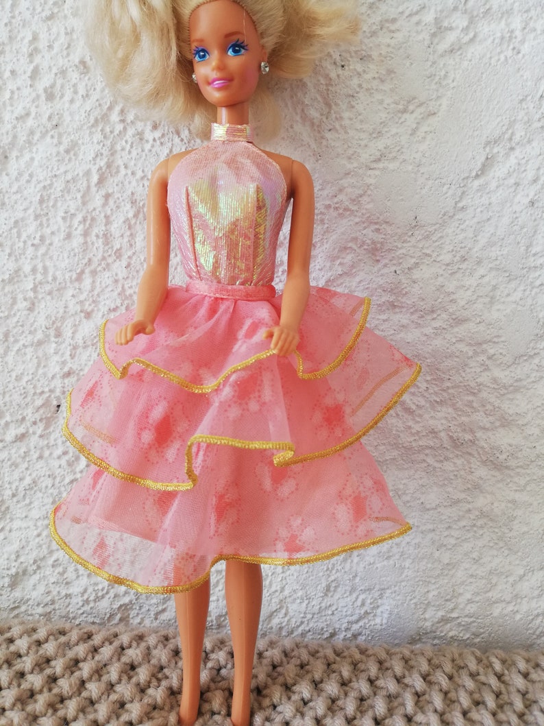 Genuine Barbie Locket Surprise Fashion Dress in Pink Gold With Floral ...
