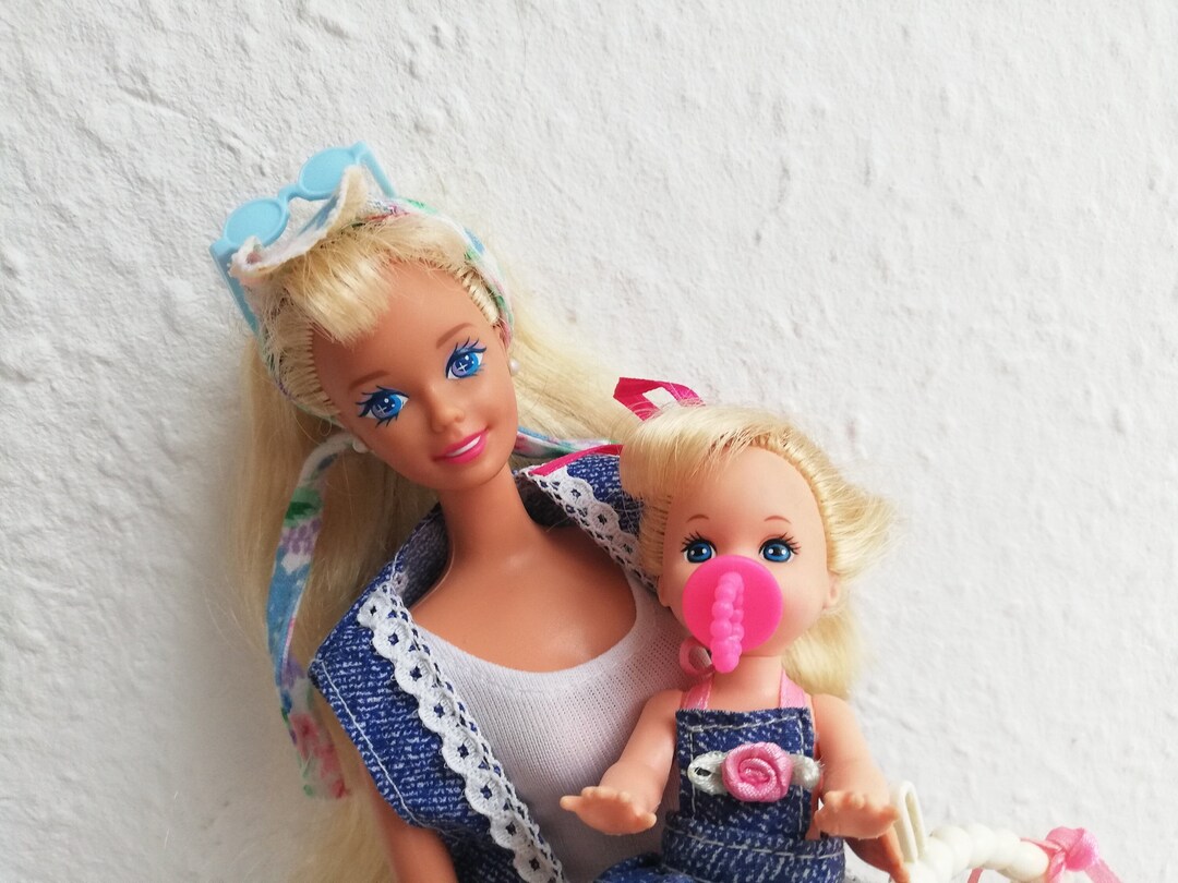 Mattel Stroll in Strollin Fun Barbie Kelly Shelly Mattel 1995 Vintage ...