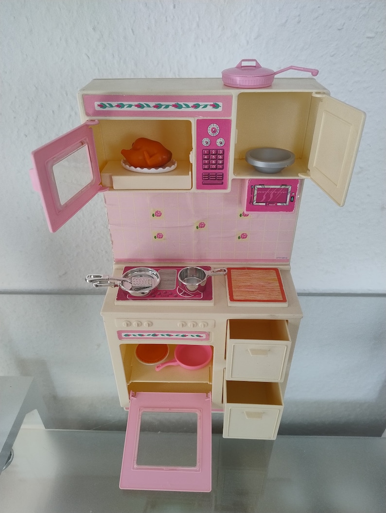 Barbie Sweet Roses Cooking Center Kitchen Barbie Kitchen Dream Kitchen ...