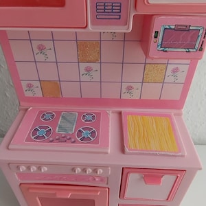 Barbie Pink Magic Cooking Center Kitchen Barbie Kitchen Cooking Center ...