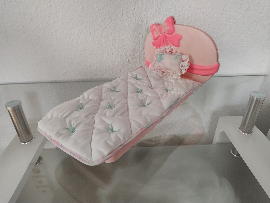Barbie Pink Magic Pink Pink Bed Barbie Pink Ribbons Roses Bed Bedroom ...