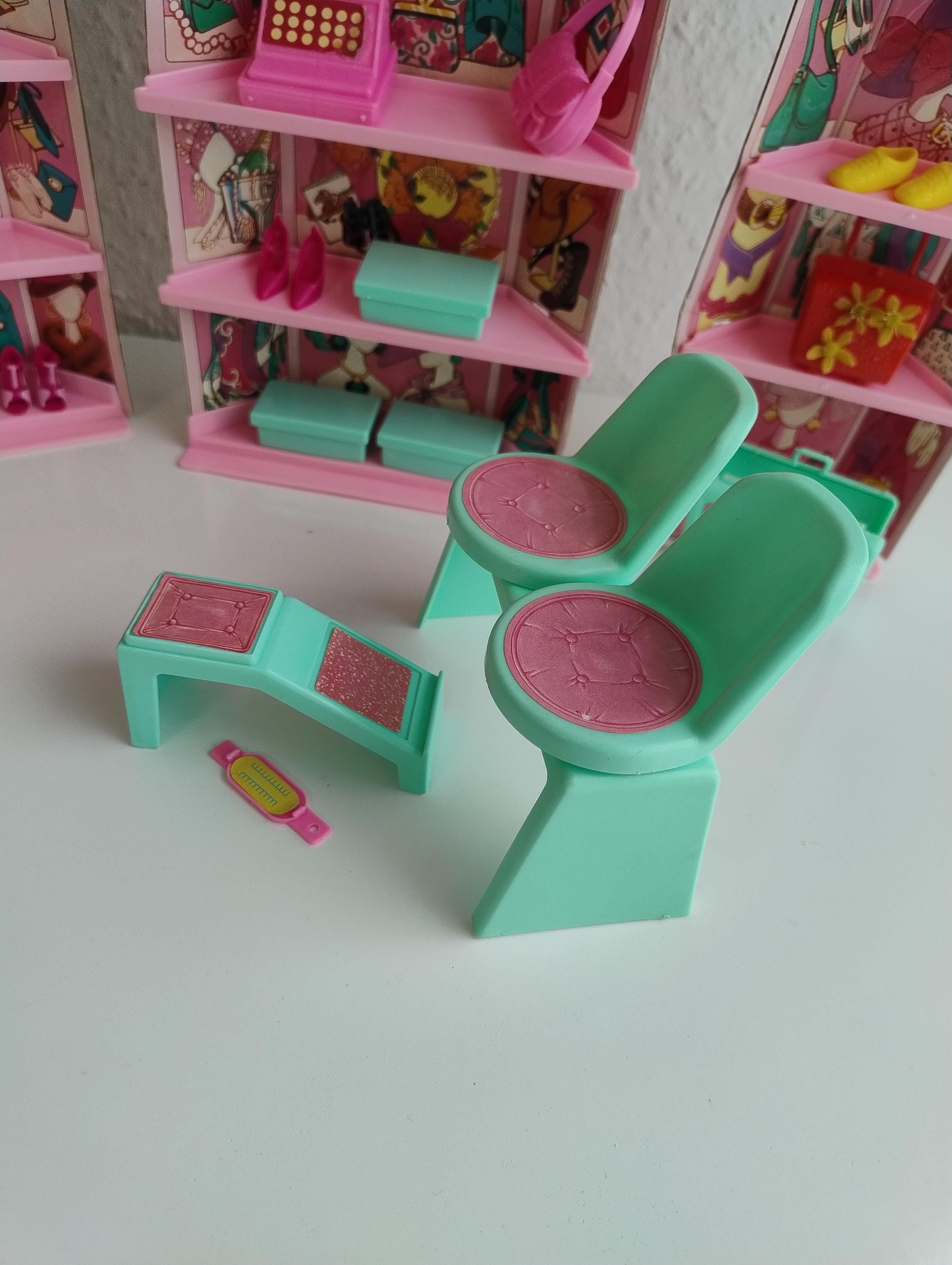 Barbie Step N' Style Barbie Step & Style Boutique Store Playset Shoe ...