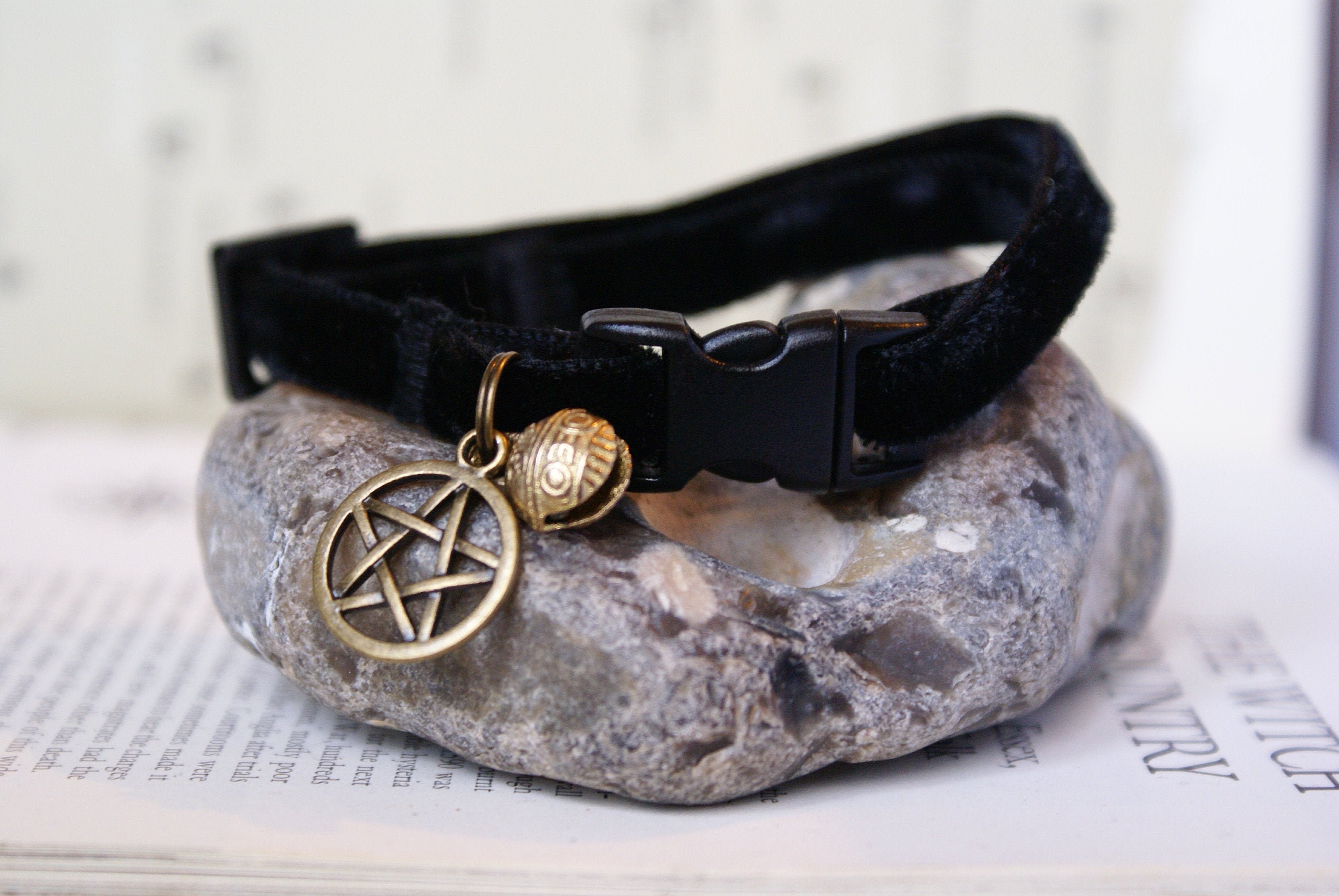 Witch Cat Collar Pentagram Charm Cat Collar Black Velvet Cat - Etsy UK