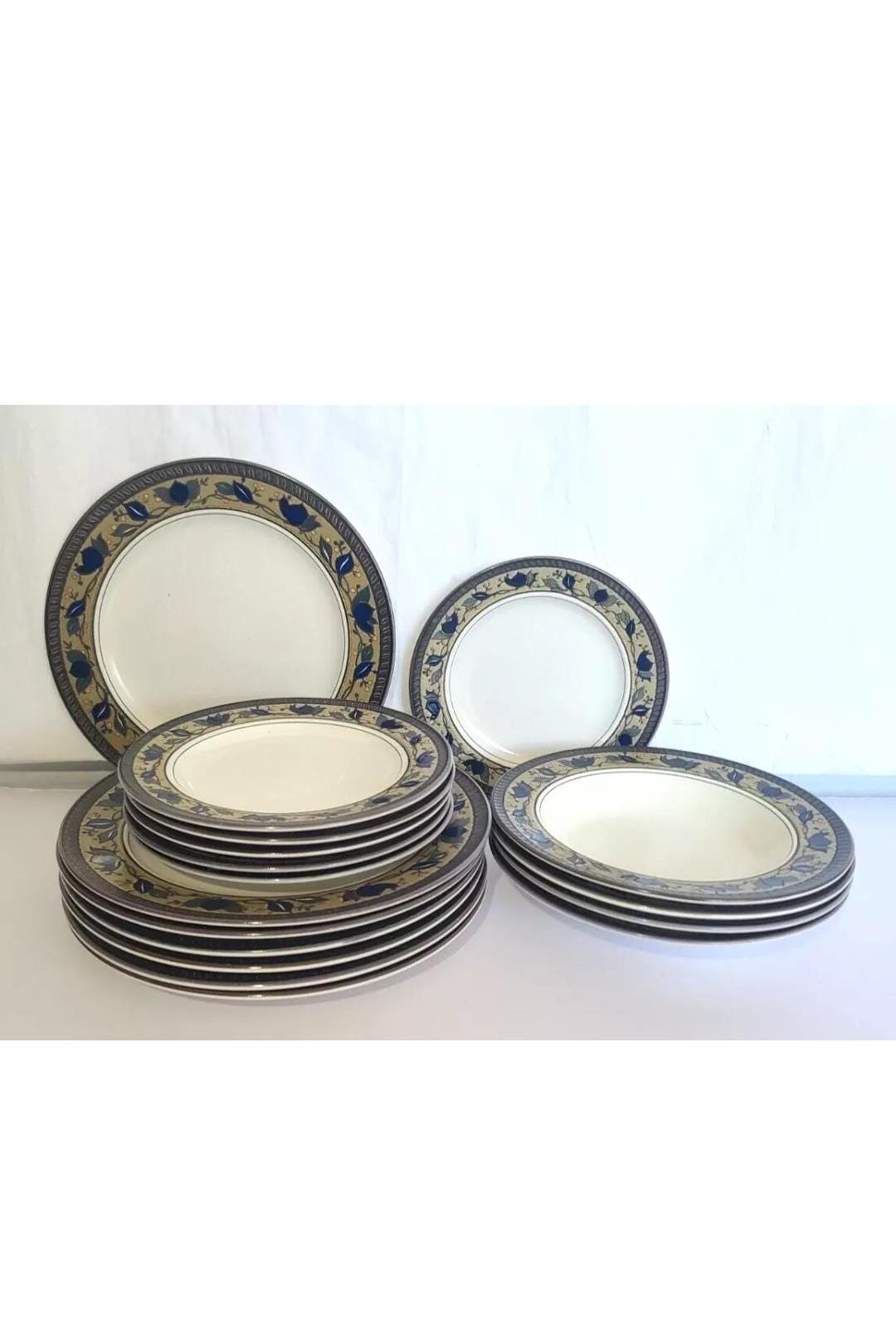 Vintage Mikasa Intaglio Cac 01 Arabella Dinnerware Set of 17 - Etsy
