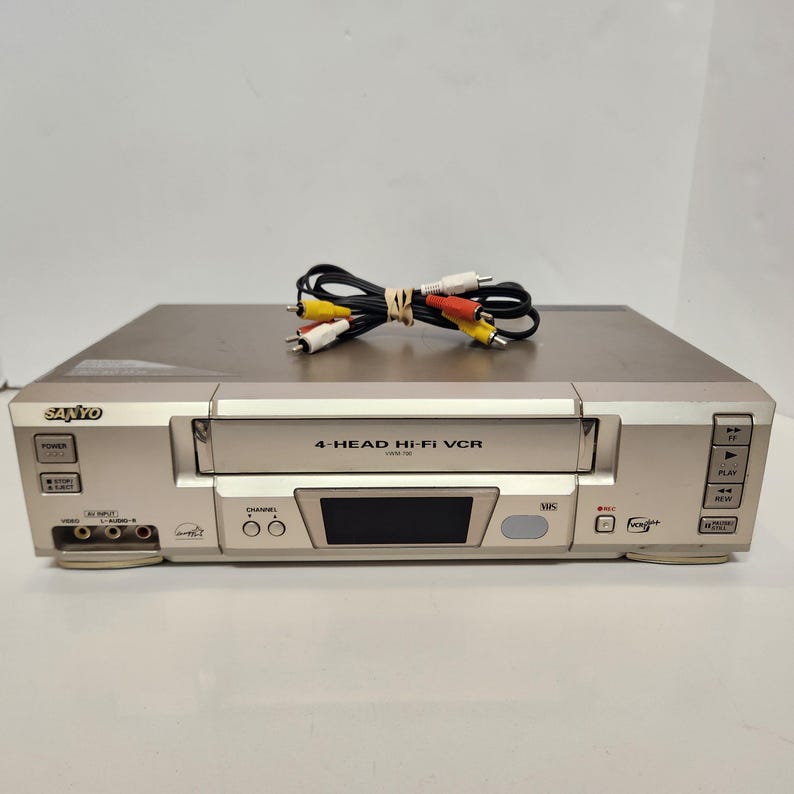 Sanyo VWM-700 VCR Player 4 Head VHS Recorder With Cables - Etsy