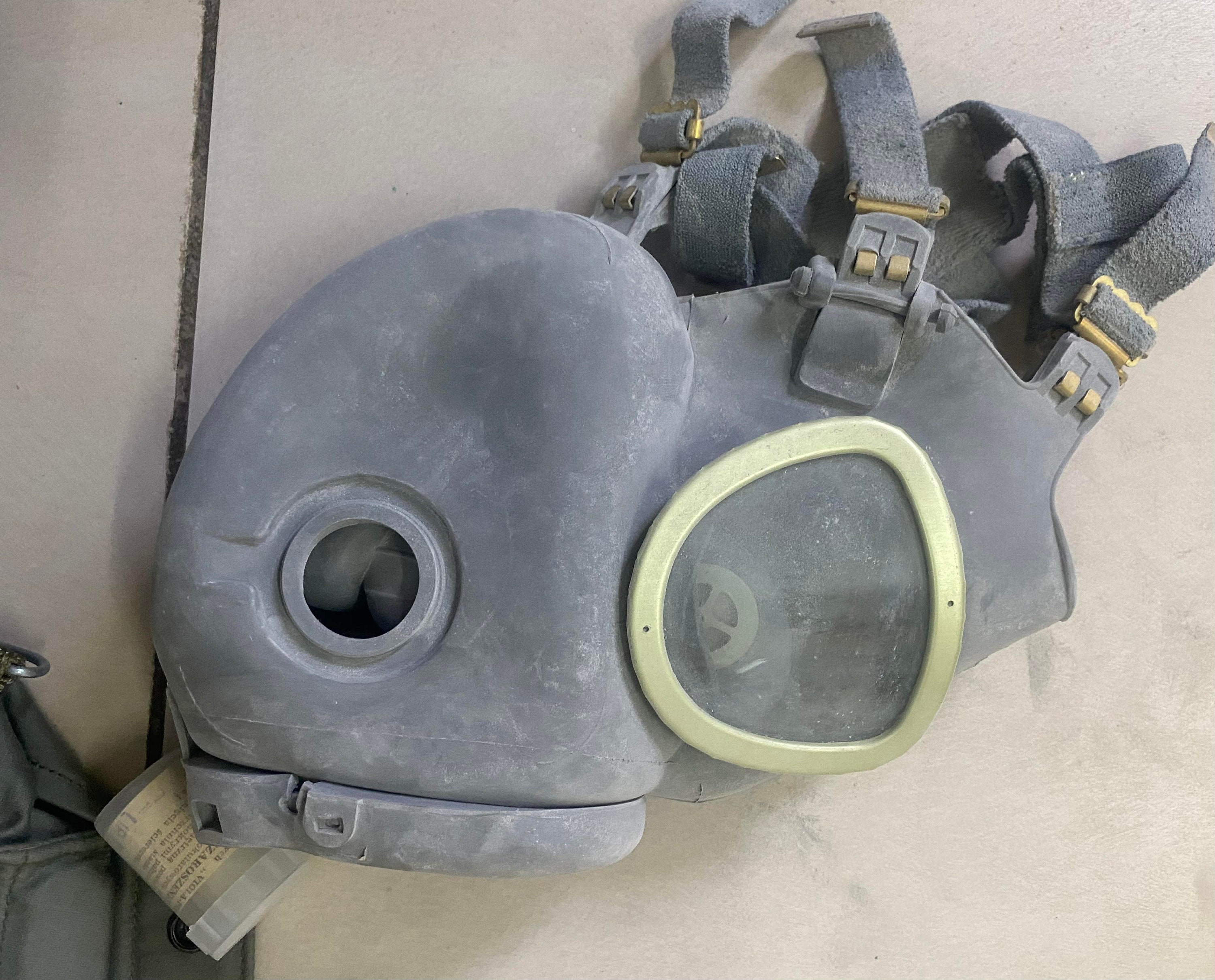 Polish Army Vintage Gas Mask Set - Etsy