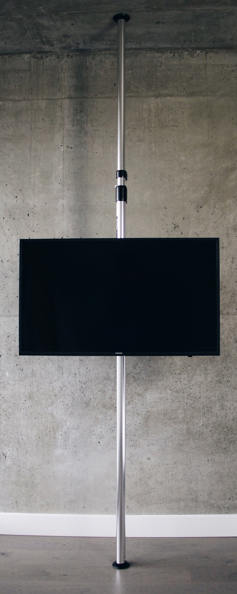 MOFO Pole | Modern TV Stand System - Etsy