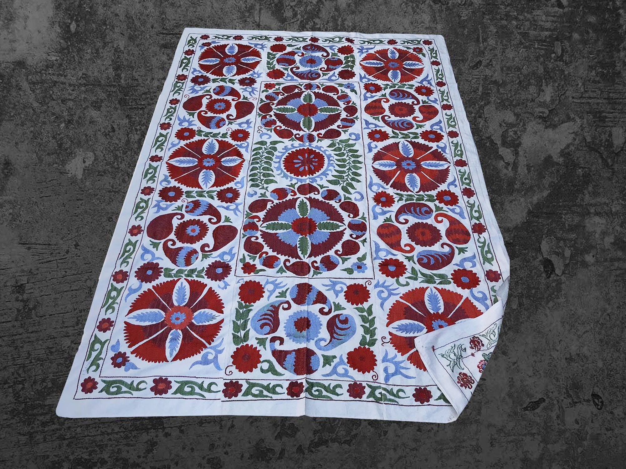 Handmade Suzani Fabric, Floral Bedspread, Suzani Bedding With Ethnic ...