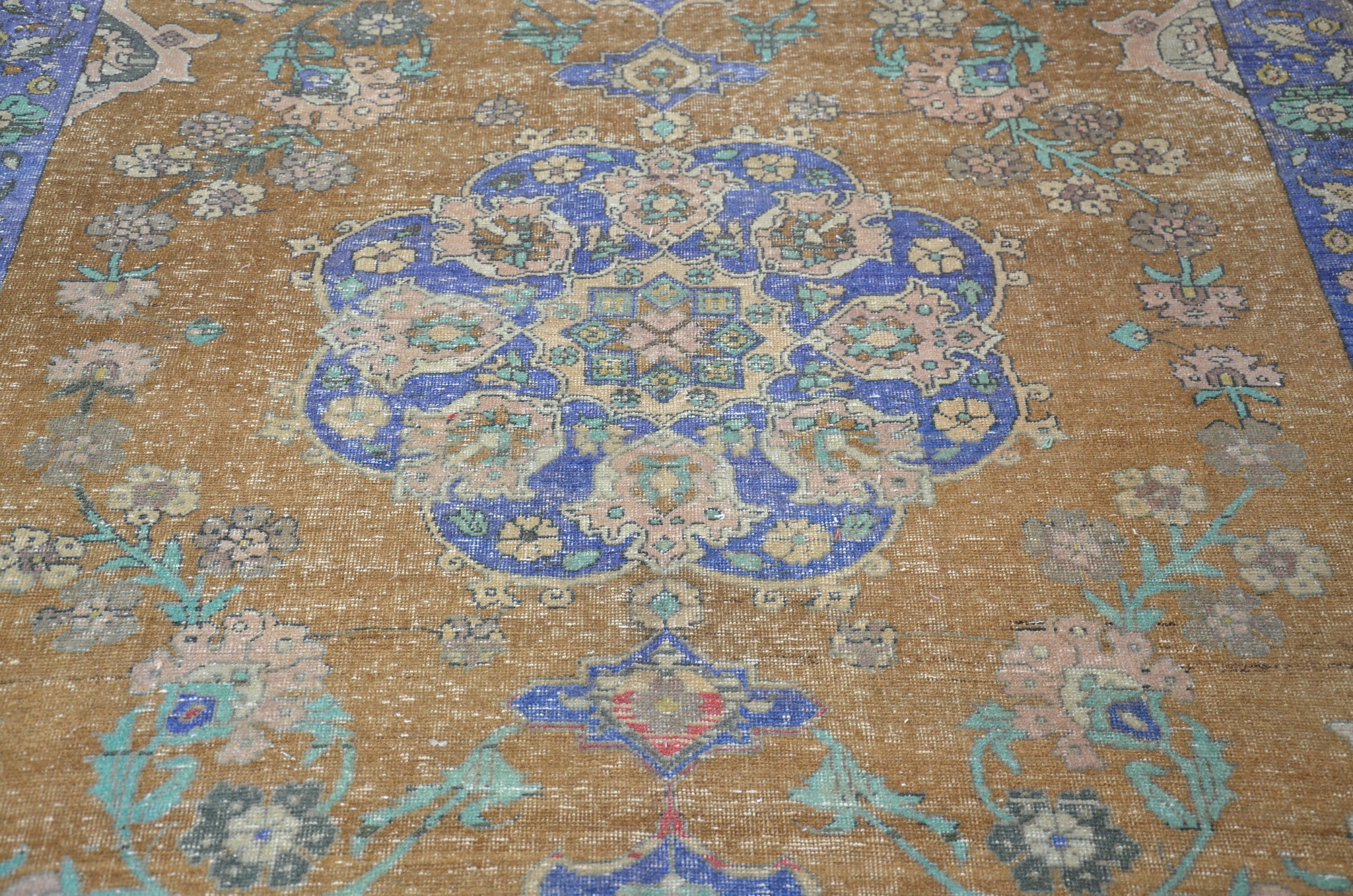 Floral Medallion Rug With Unique Colors, Turkish Area Rug,handmade ...
