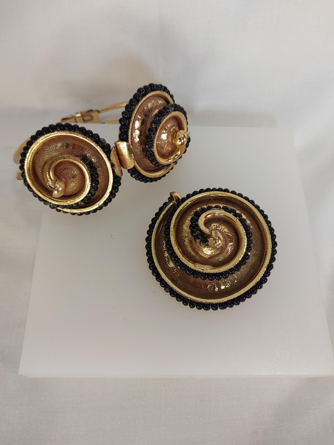 1940s Conical Cuff Bracelet and Brooch. - Etsy