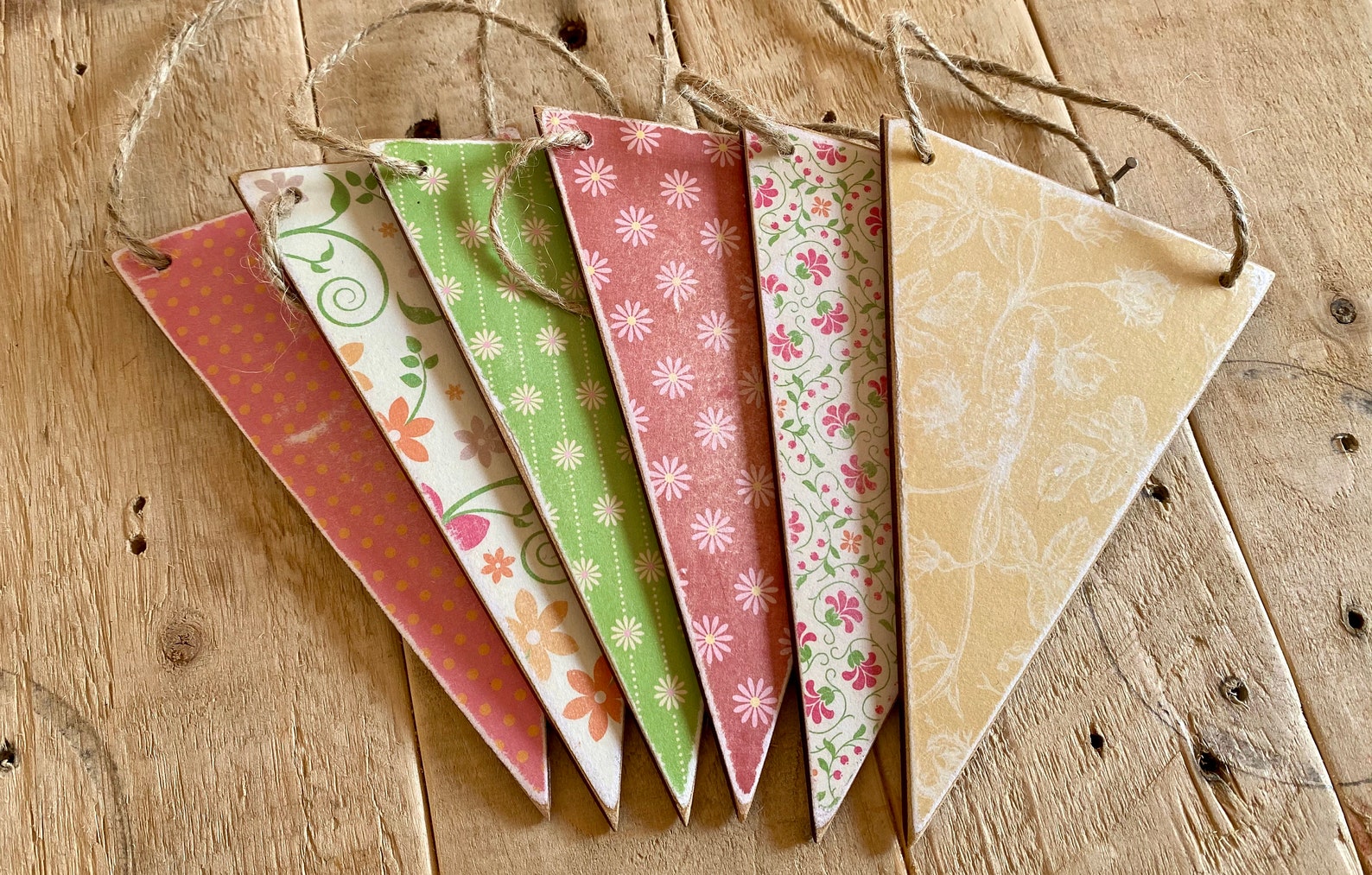 Beautiful Floral Spotty Hanging Bunting Handmade Bunting | Etsy