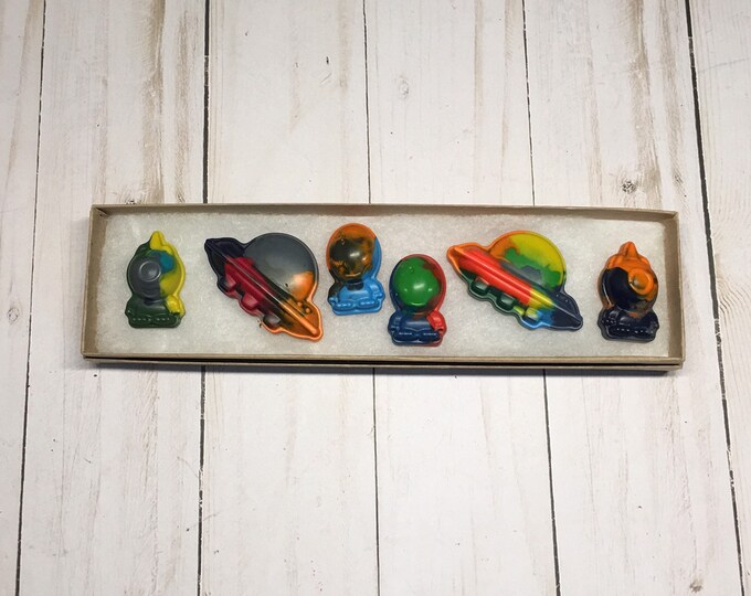 Crayons, Alien Party, Aliens, UFO, Childrens Gift, Kids Gift, UFO Party ...