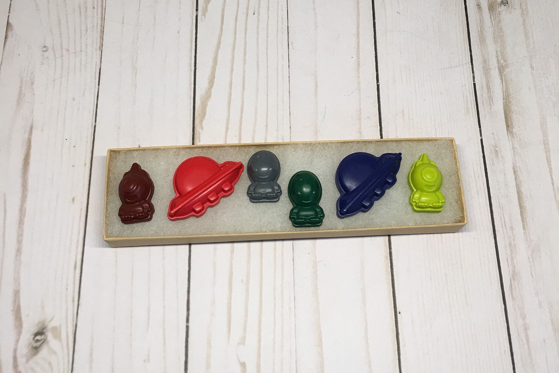 Crayons UFO Aliens Alien Party Kids Gift Gifts Under Ten | Etsy