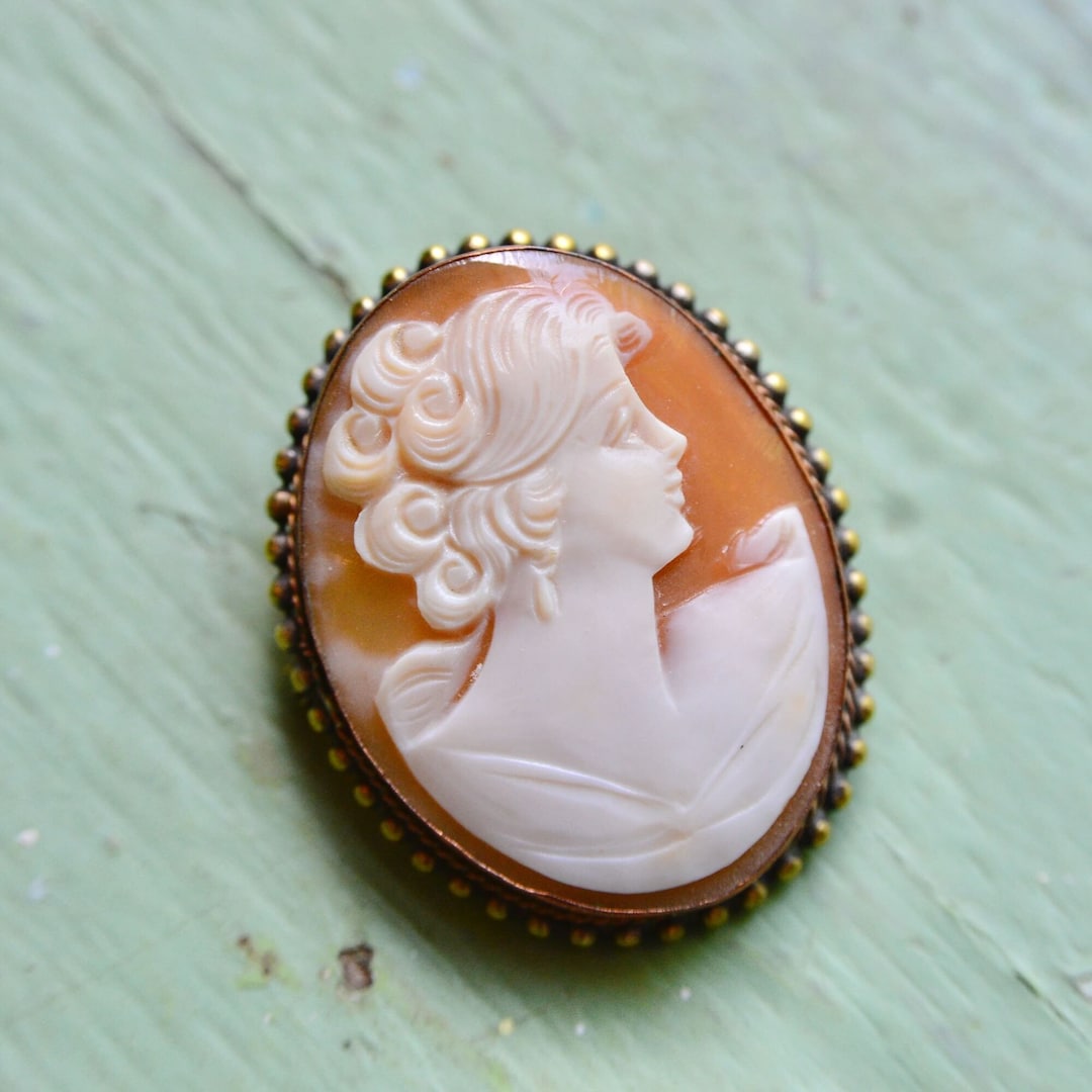 Antique Cameo Brooch Pendant: Elegant Carved Portrait - Etsy UK