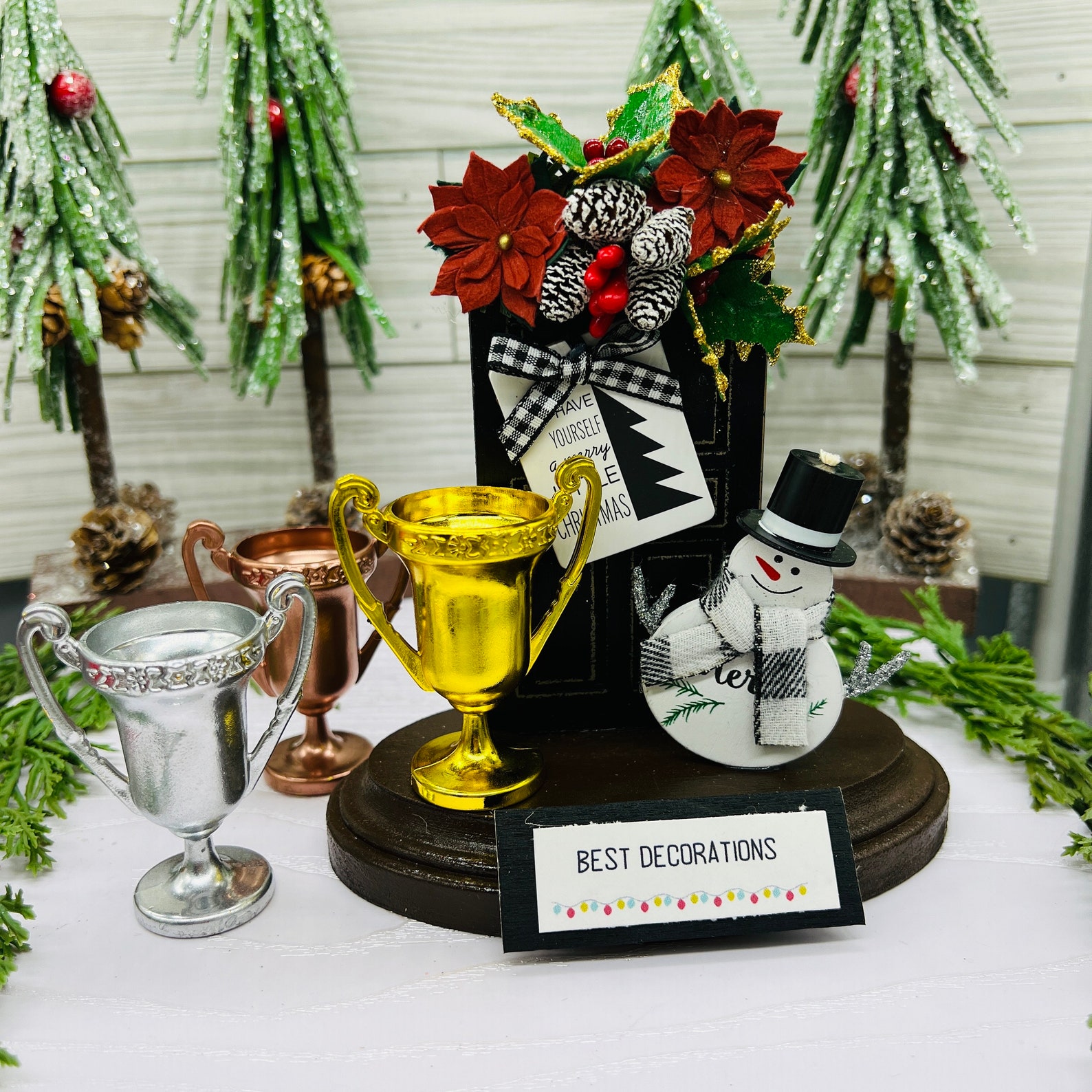 Best Decorations Contest Winner - Black Door With Snowman - Gold/silver ...