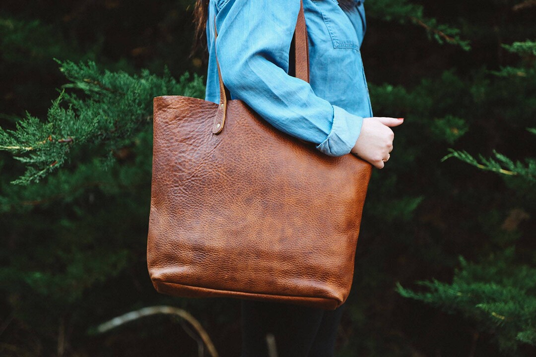 Fore Street Tote Bag - Made in Maine Top Grain Leather Tote - Rogue ...