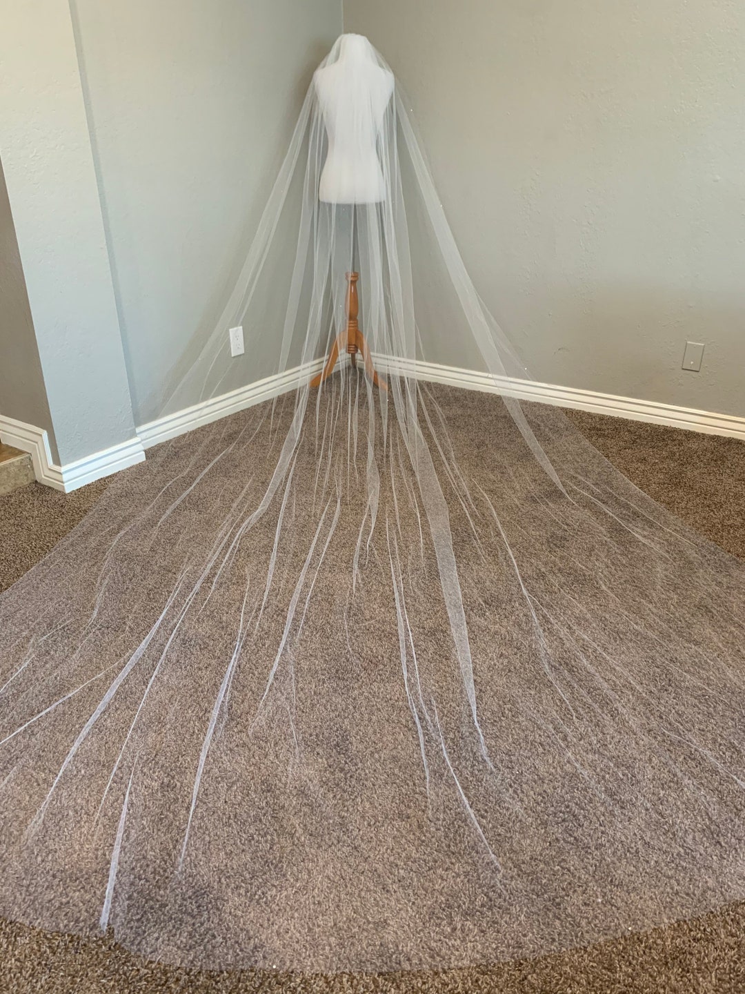 Cathedral Veil With Floating Swarovski Crystals - Etsy