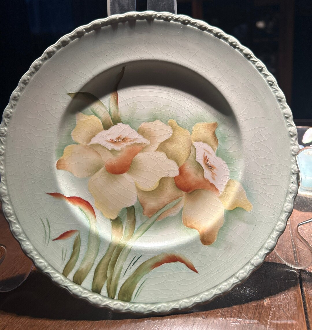 Daffodils Plate Artist Myott England Signed F M Beacom Vintage Dinner ...