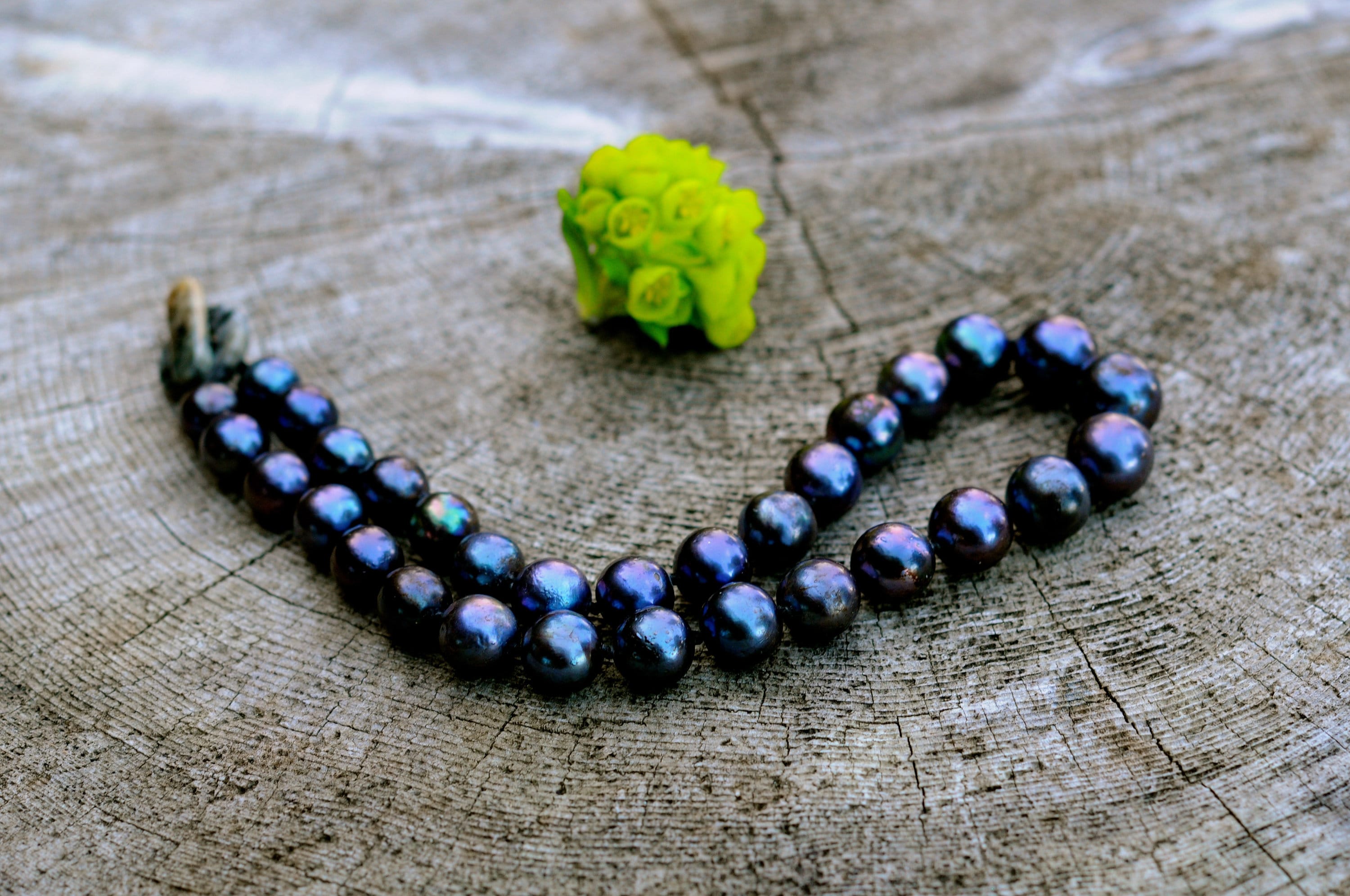 Simply A String of Black Pearls Large Black Pearl Necklace - Etsy