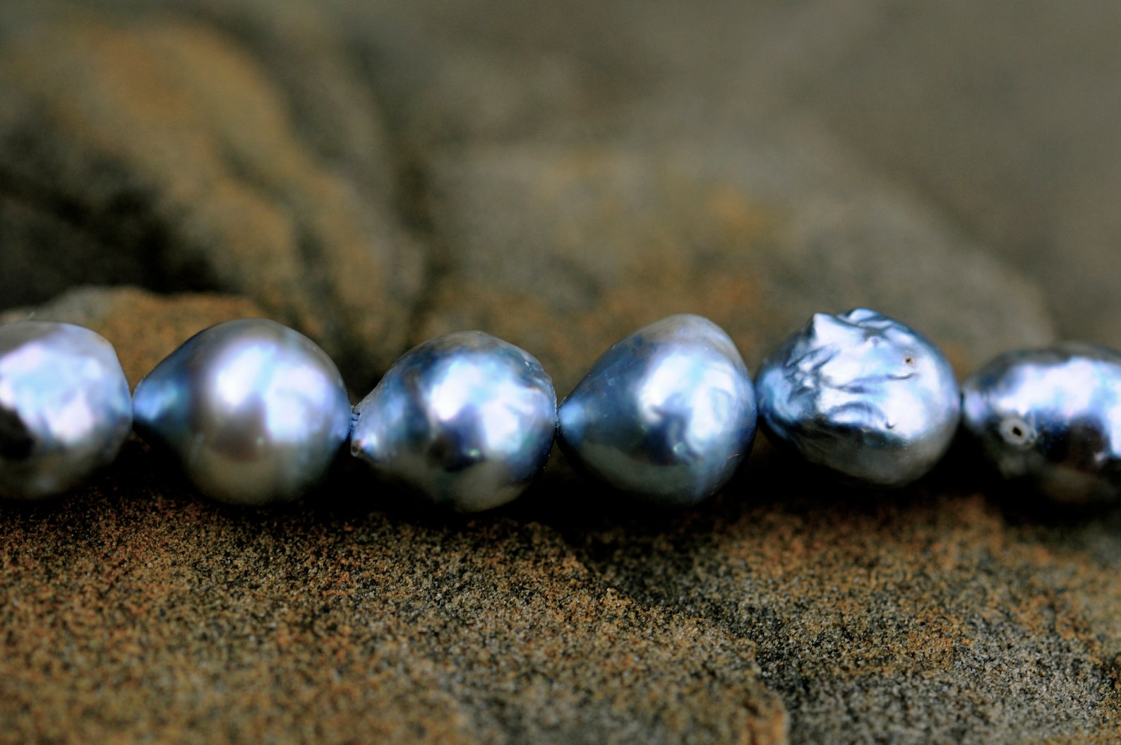 Two shades of blue pearl necklace Blue baroque akoya pearl | Etsy