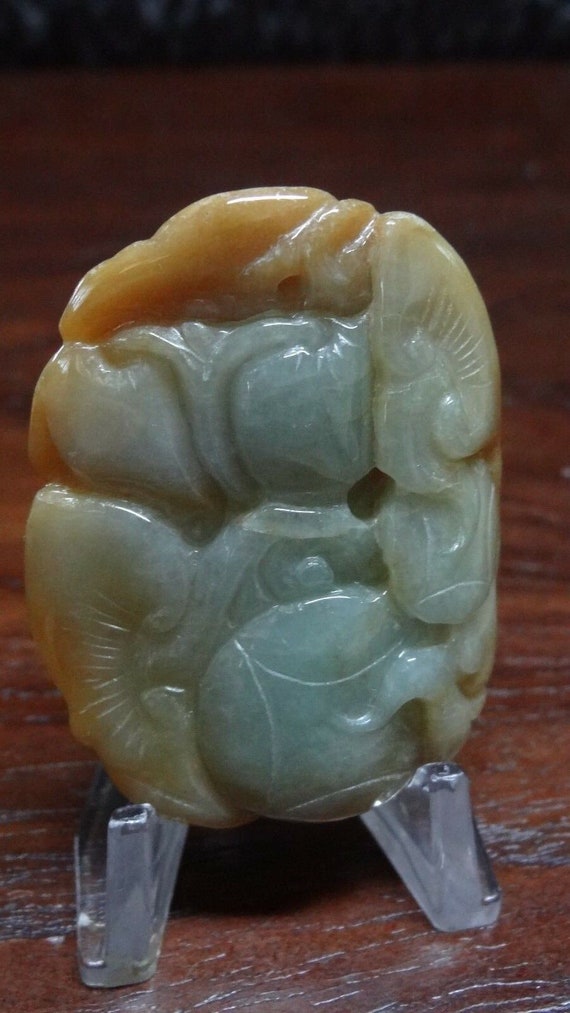 2005-124 - Chinese Jadeite Pendant - Bird of Paradise - Gem