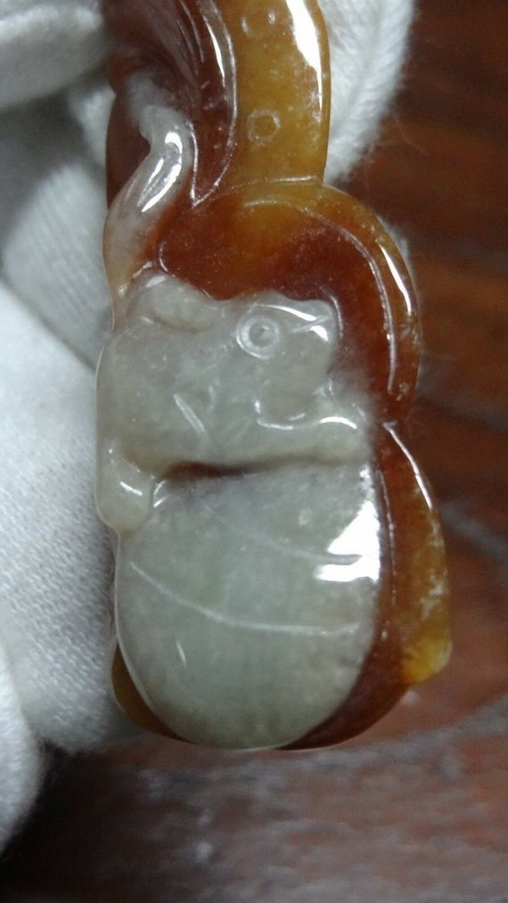 2005-113 - Translucent Brown Jadeite - Mongoose and R… - Gem