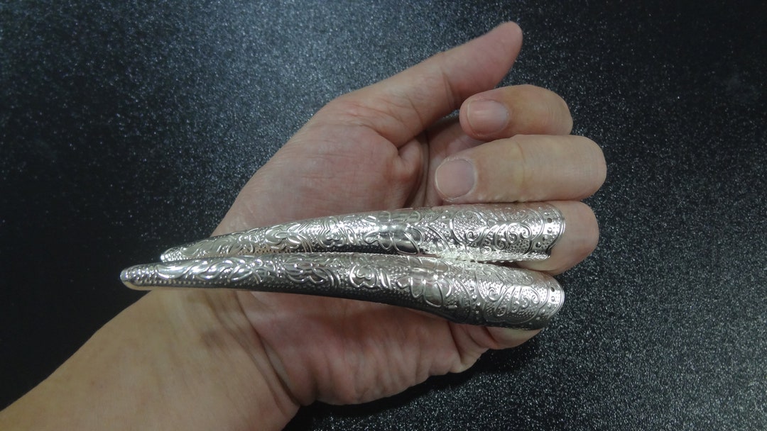 Silver-colored Claws (11.5cm) - Set of 2, 5 or 10 Silver-colored Witch ...