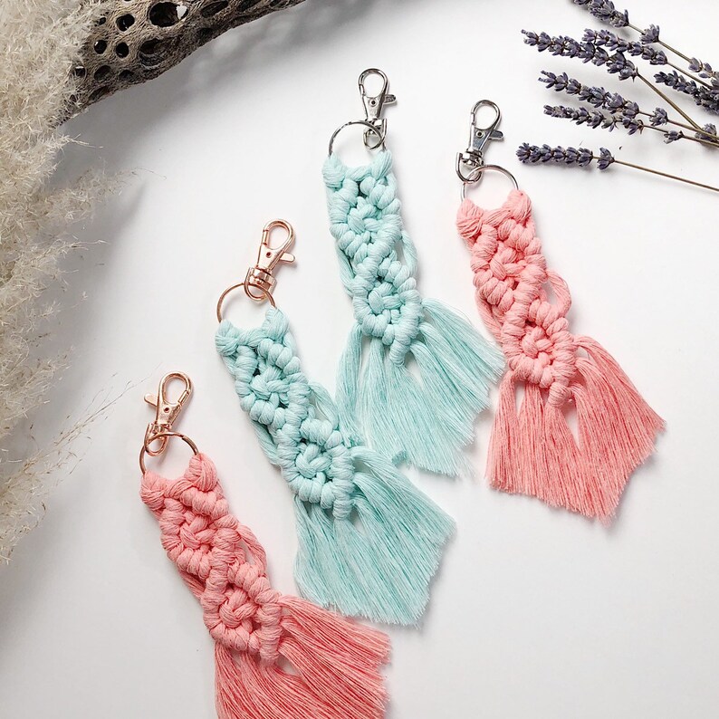 Handmade Macramé Keychain Spring Colors Coral/mint - Etsy