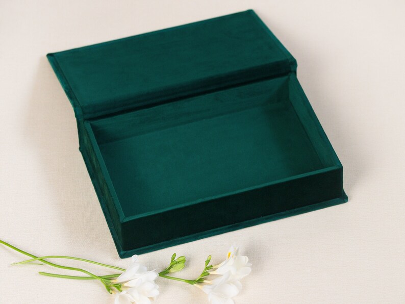 Ivory Scrapbook Box Keepsake Box Velvet Clamshell Box Photo - Etsy