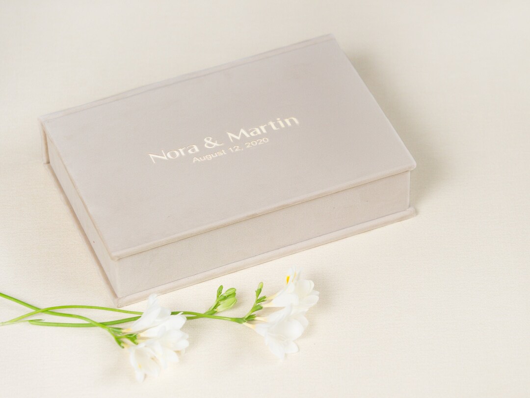 Ivory Scrapbook Box Keepsake Box Velvet Clamshell Box Photo - Etsy