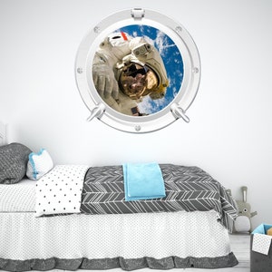 ASTRONAUT WALL MURAL, Spaceman Wall Decal, Astronaut Space View, Space ...