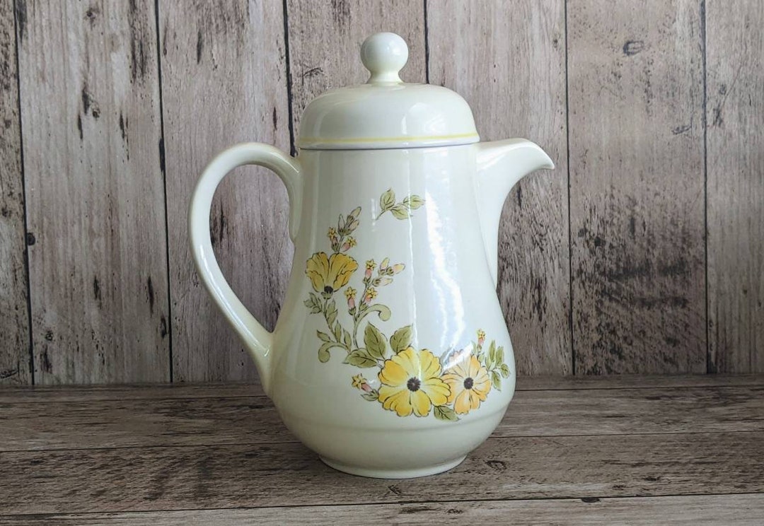 NIKKO Ivory Yellow Floral Teapot Coffee Pot Japan - Etsy