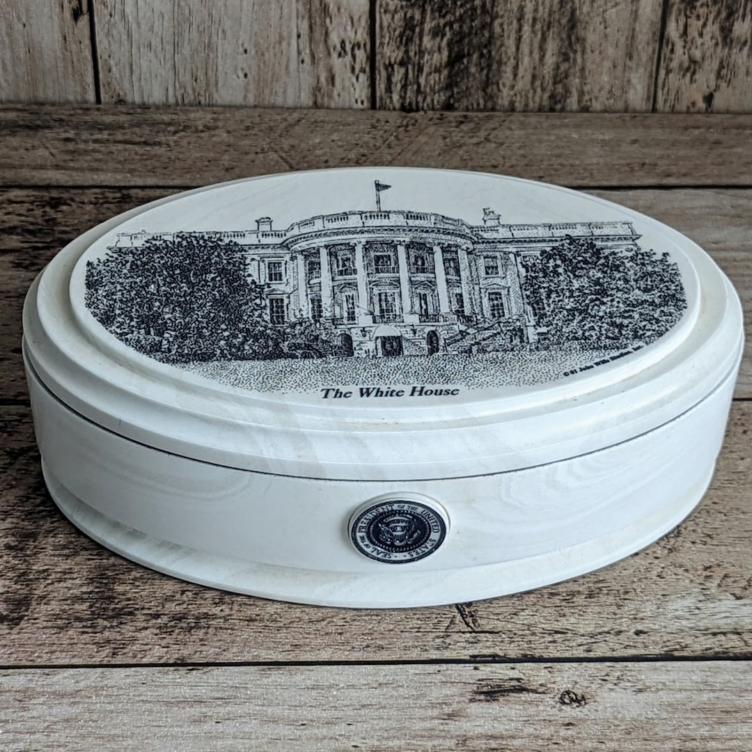 John WILLS Studios Collectible Desktop Trinket Box White House Cast ...