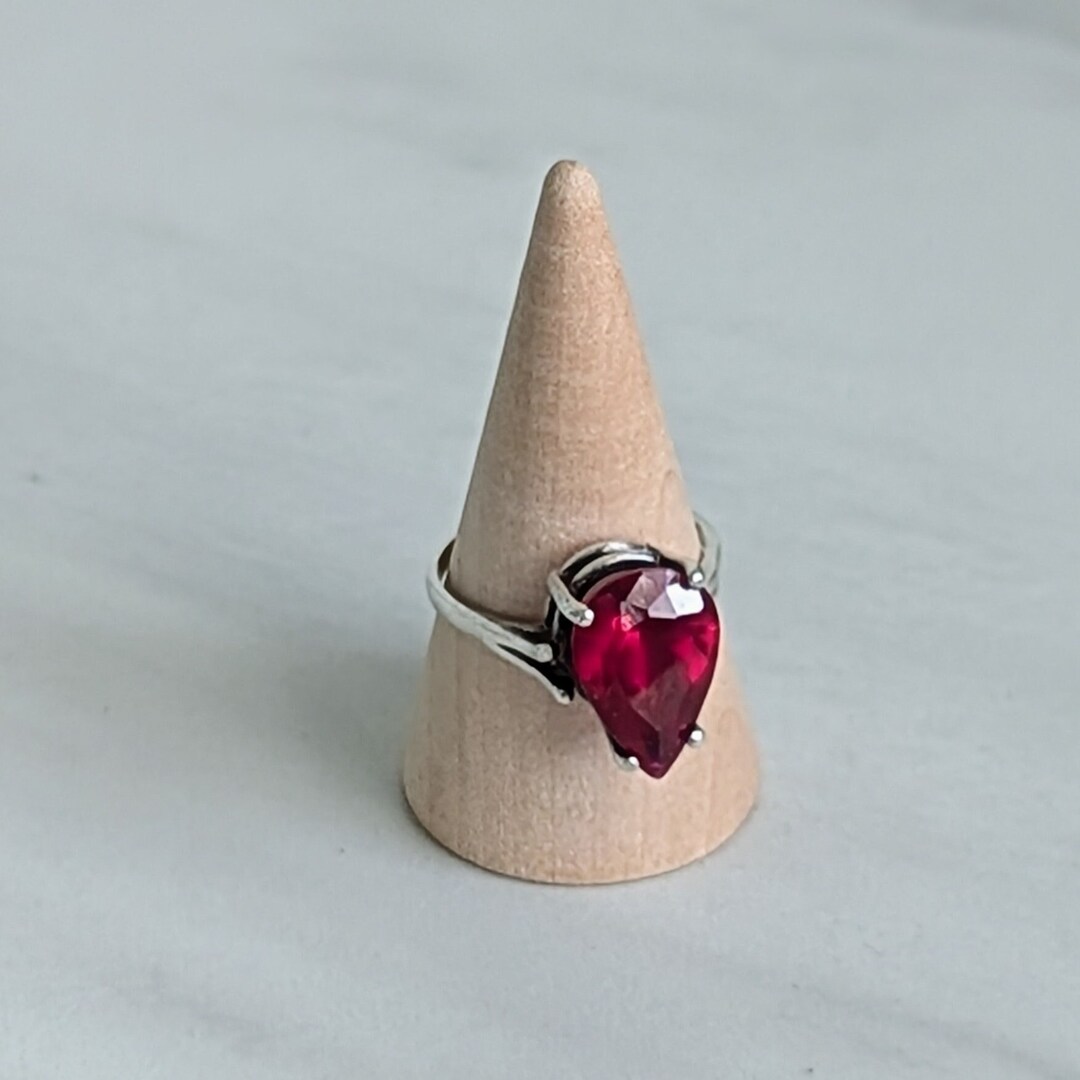 Sterling Silver Pear-cut Ruby Ring - Etsy