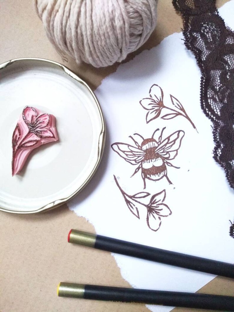 Bumble Bee rubber stamps insect stamp nature lover gift | Etsy