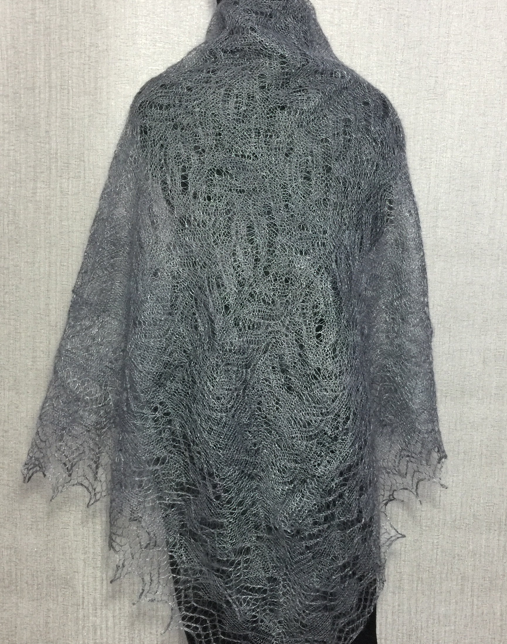 Orenburg Shawl in Gray Color - Goat Down Knitted Shawls, 140 X 140 Cm ...