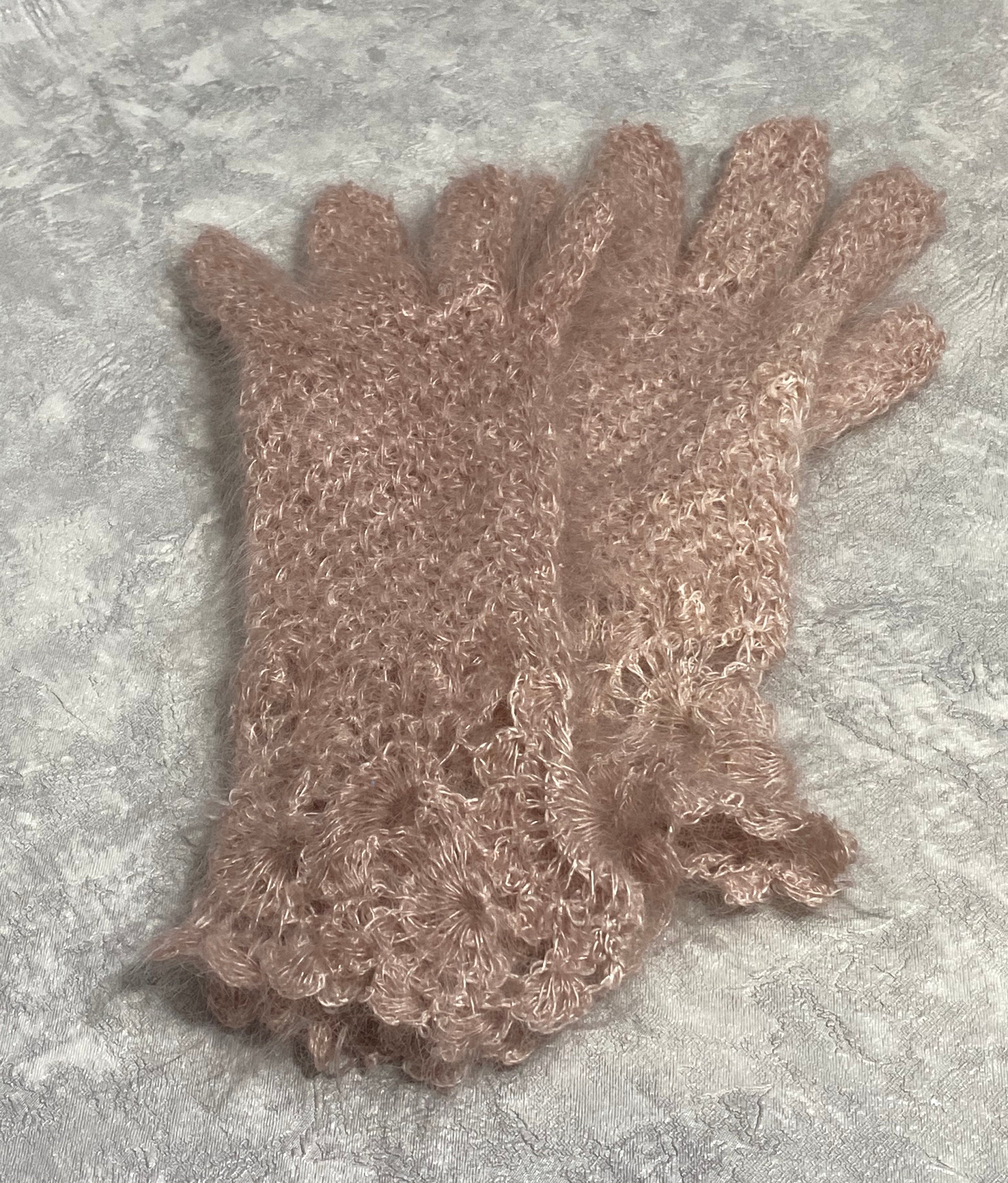 Lace Gloves for Women Orenburg Hand Knit Gossamer Goat Down - Etsy