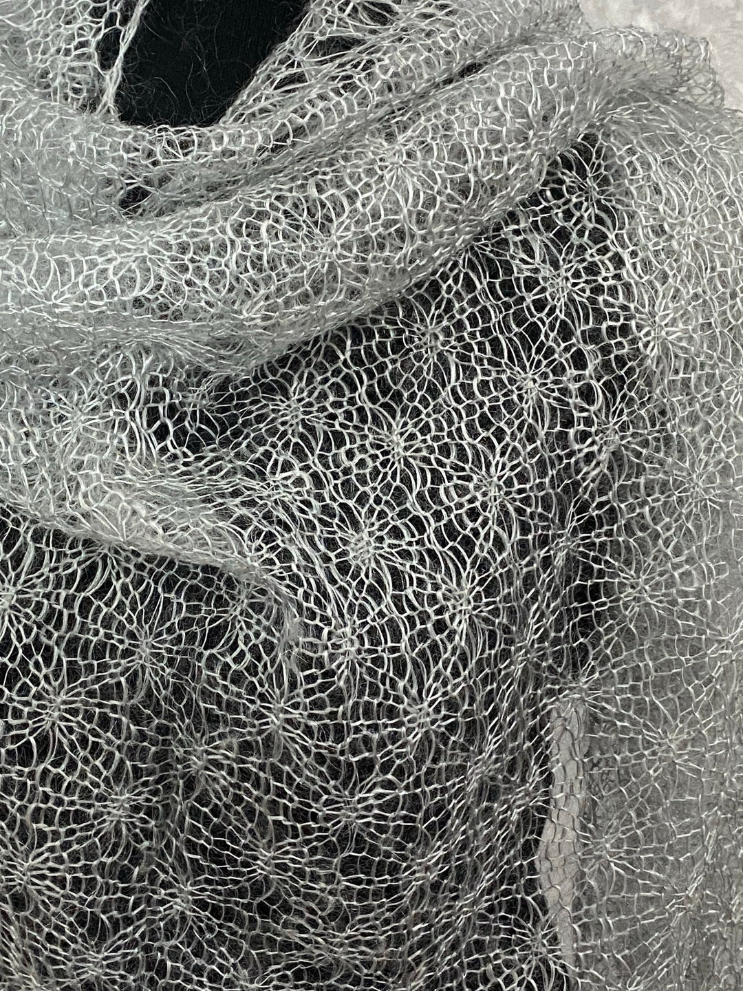 Orenburg Goat Down Gossamer Shawl, 53 X 53 Inch / 135 X 135 Cm - Etsy