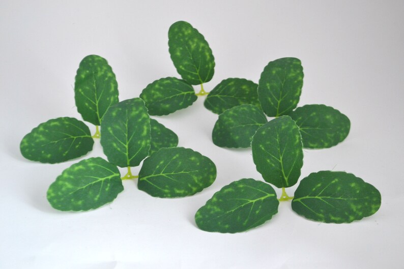 Artificial Green Leaves Faux Triple Leaves Fake Plants Tree Leavesfor ...