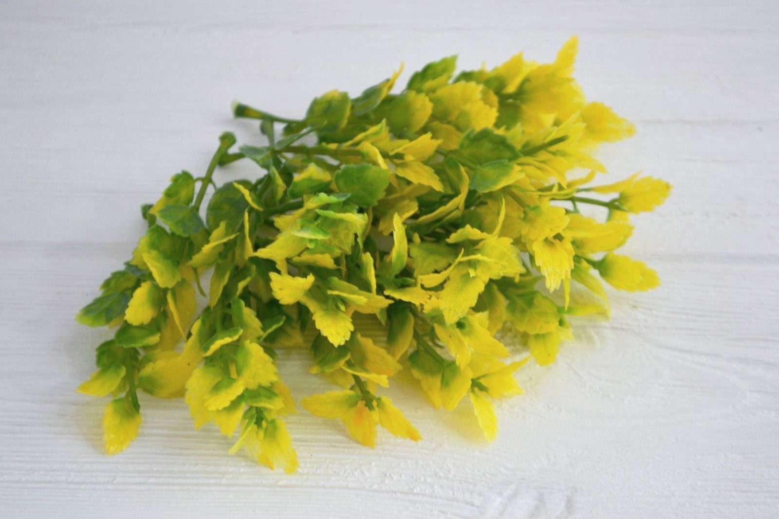 25 Pieces Artificial Greenery Small Filler Fake Leaves Yellow - Etsy