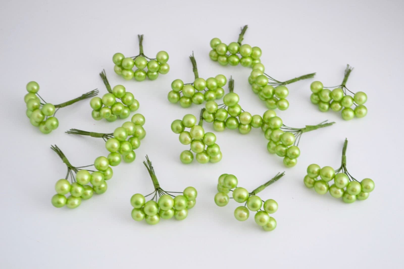 Light Green Pearl Beads on Wire: Floral Filler (10 Pieces) - Etsy