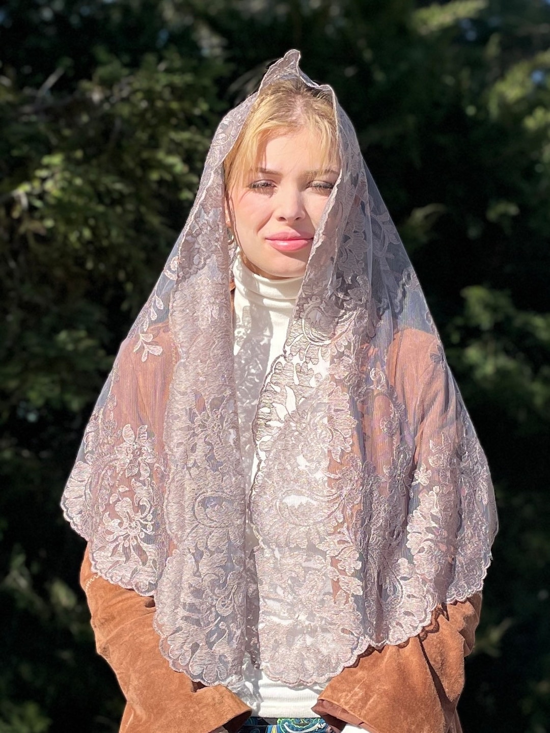 Spanish Lace Catholic X-long Chapel Veil Handmade and Embroidered ...