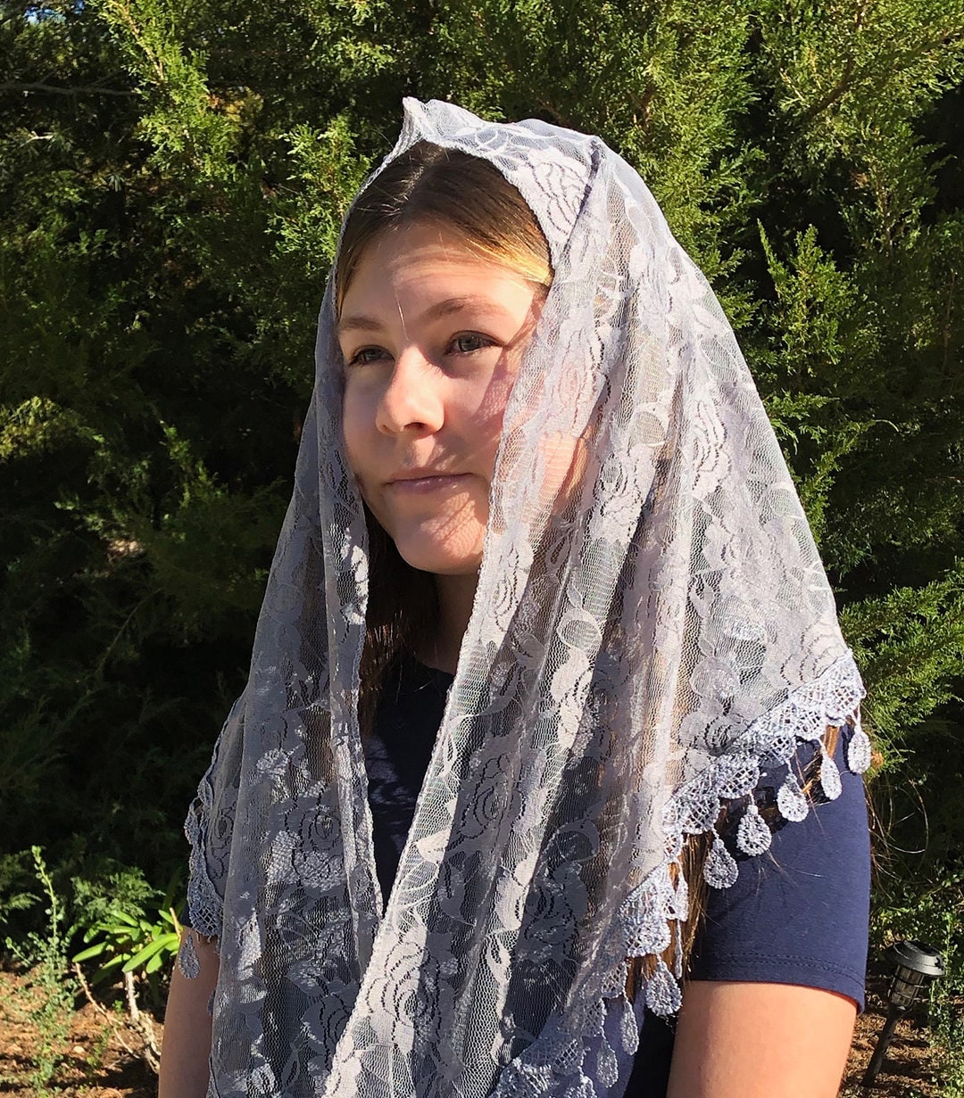 Floral Raindrop Lace Catholic Chapel Veil Handmade and Embroidered ...
