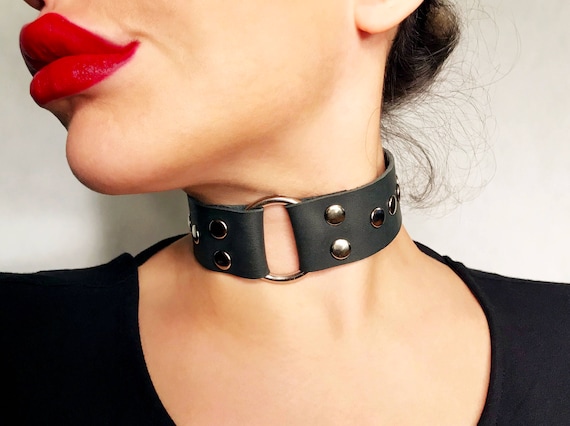 Etsy leather choker store