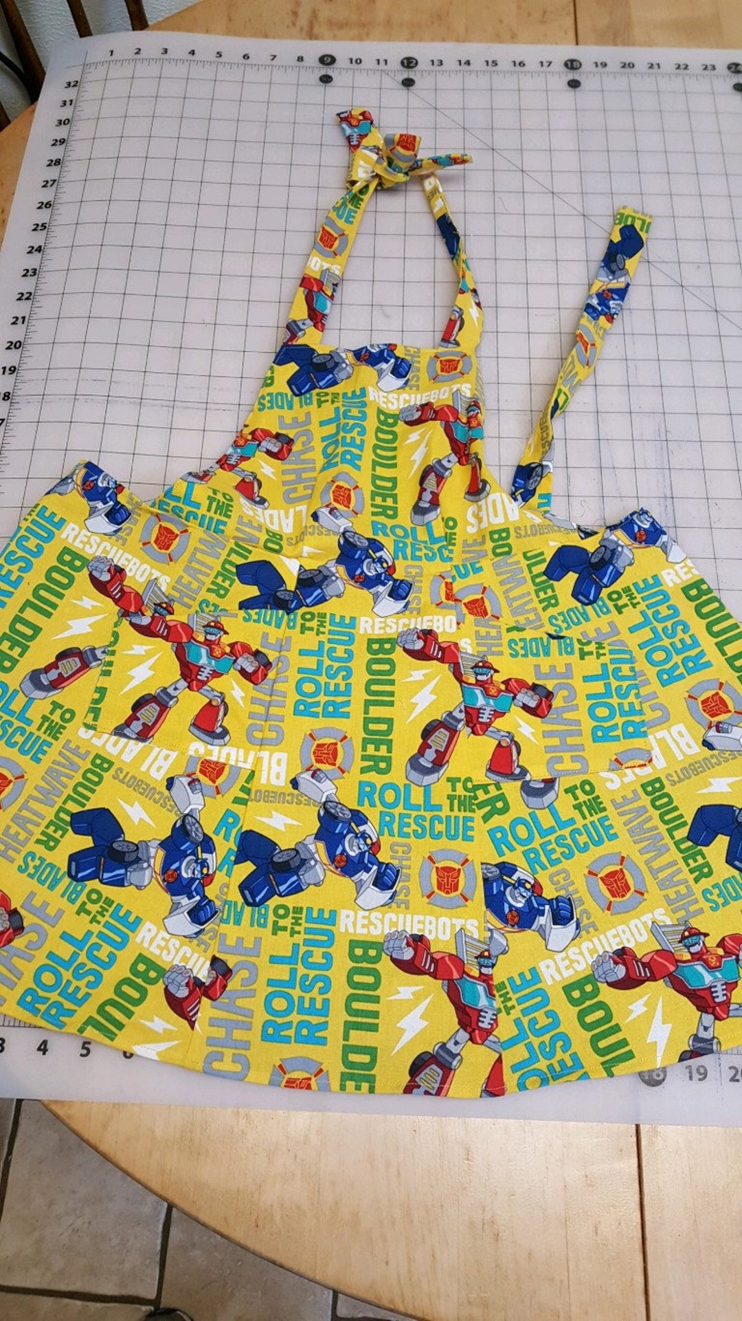 Robot Child Aprons CA3 - Etsy