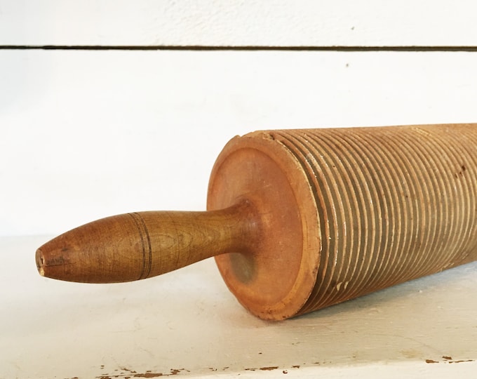 Chippy Vintage Grooved Wooden Rolling Pin/farmhouse Kitchen Large ...
