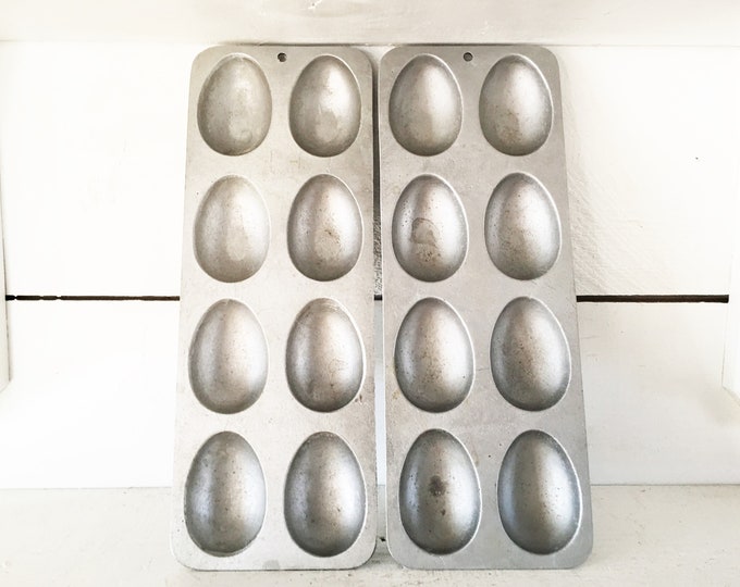 Pair of Vintage Cast Aluminum Egg Shaped Molds/vintage Baking Molds ...